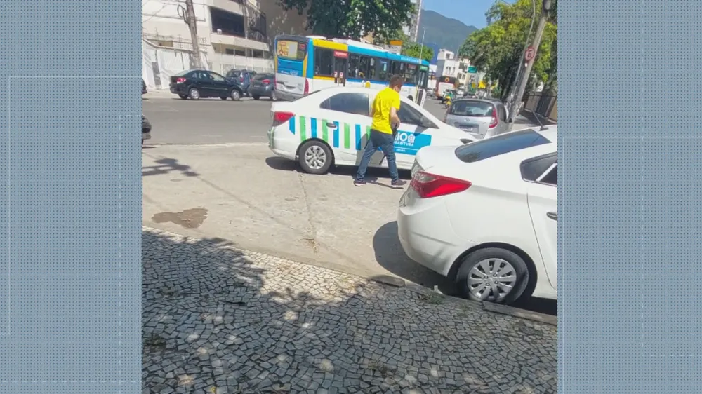 Coordenador da CET-Rio é flagrado usando carro oficial para levar filho ...