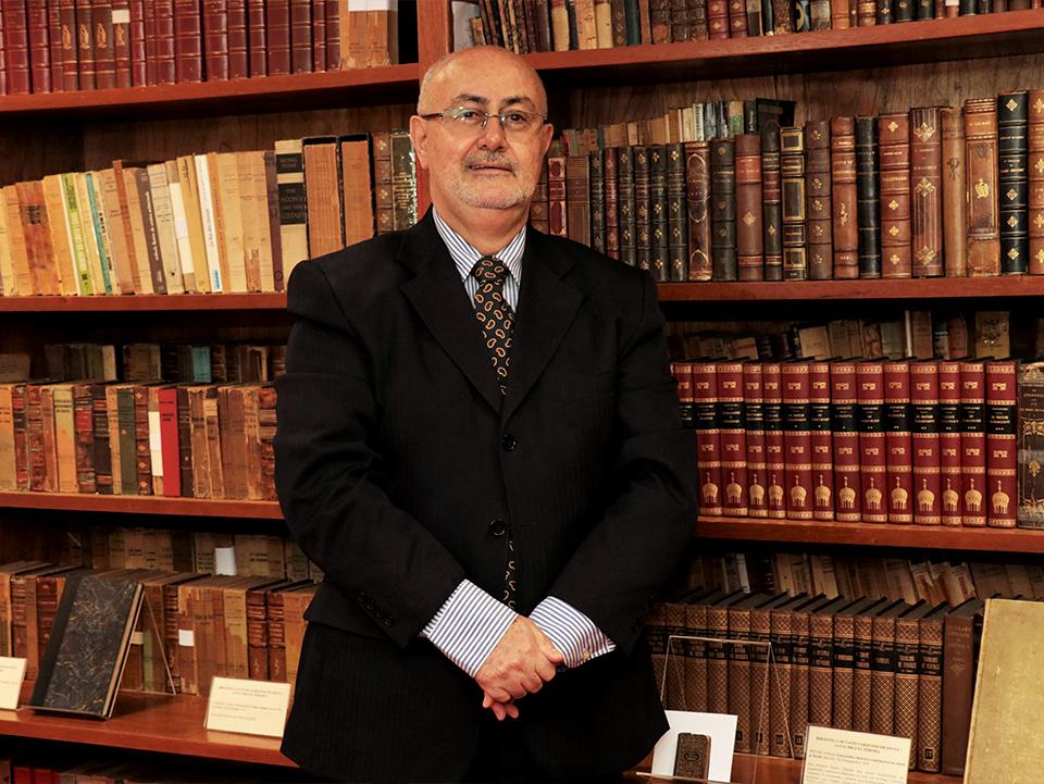 Morre aos 66 anos Francesco Conte, ex-procurador-geral e ex-chefe da ...