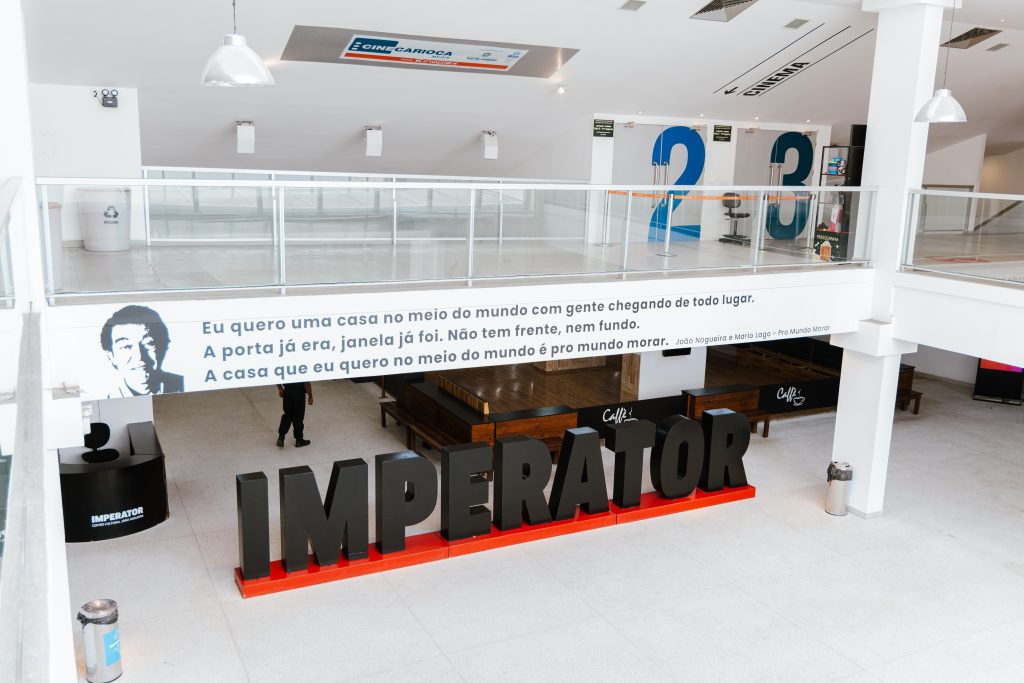 Restaurante Esquimó, apontado como inventor do PF, reabre no Centro do ...